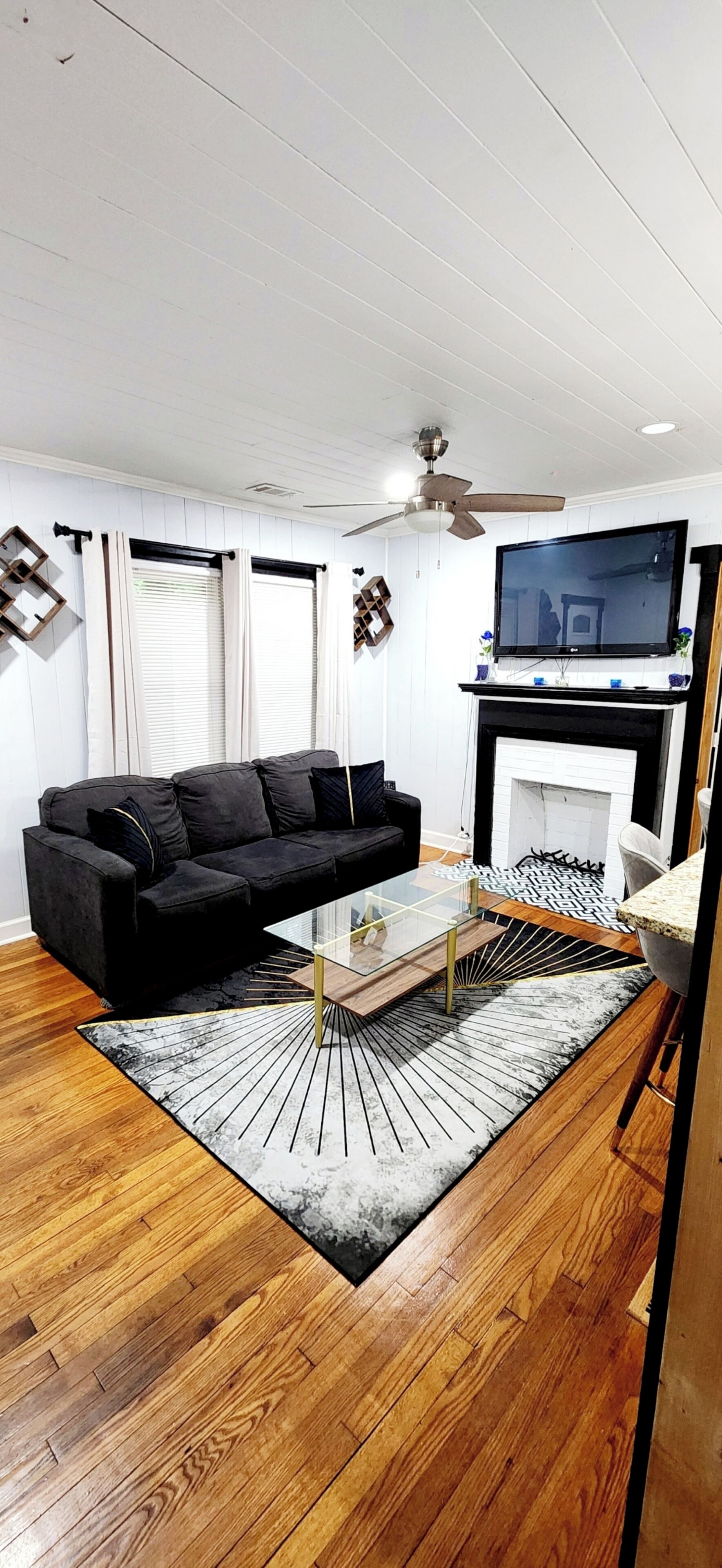 Hidden Gem Getaway On A Hill - Atlanta, GA