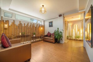 Salas para tratamentos a dois, sauna seca, sauna a vapor