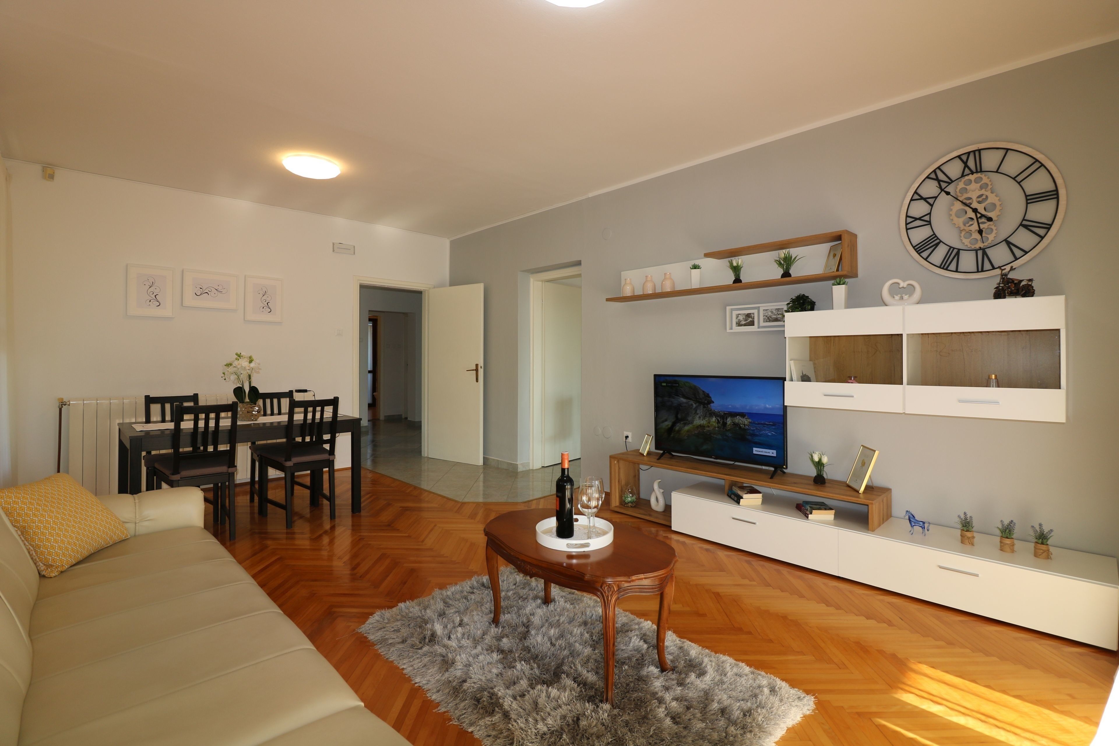 Ferienwohnung/app. Für 9 Gäste Mit 190m² In Vrvari - Poreč