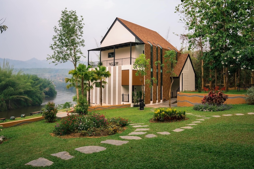 Veevaree Riverkwai Resort - Si Sawat District