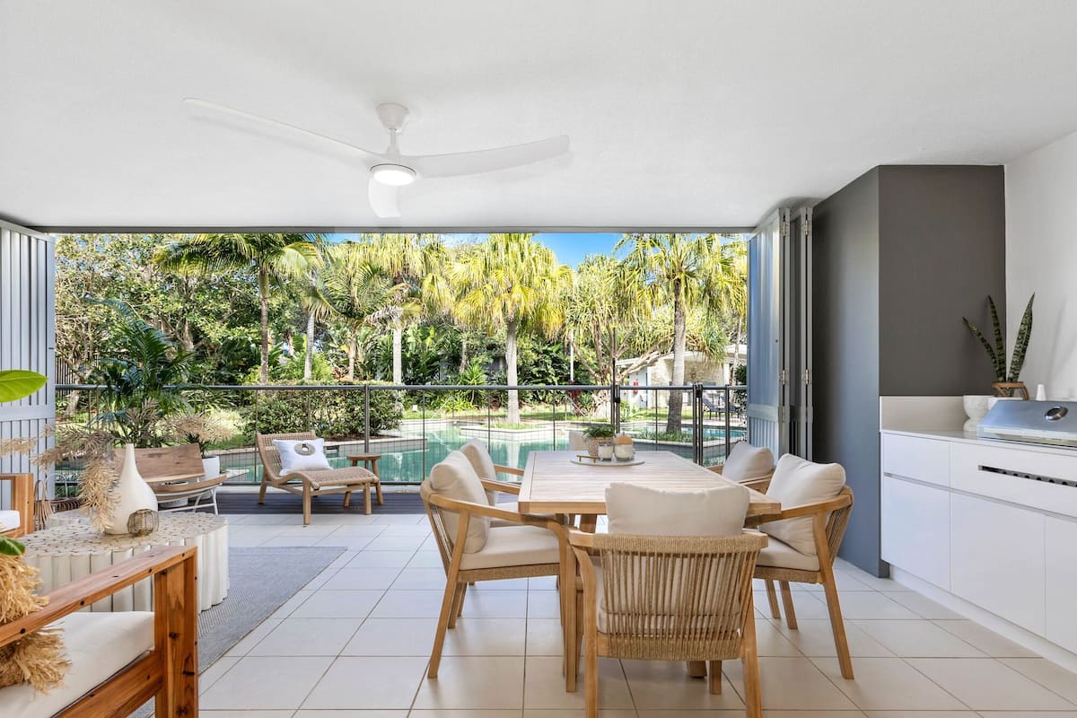 Apartamento Deluxe, 3 quartos, vista para a lagoa, junto à piscina | Terraço/pátio interior