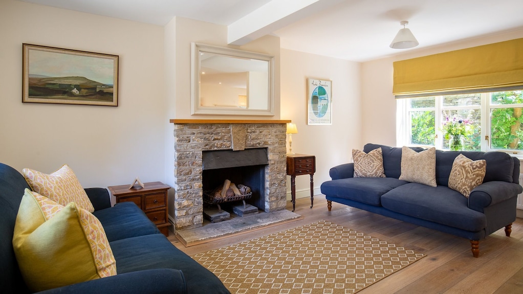 Woodland Cottage - Temple Guiting, Dog Friendly - ウィンチカム