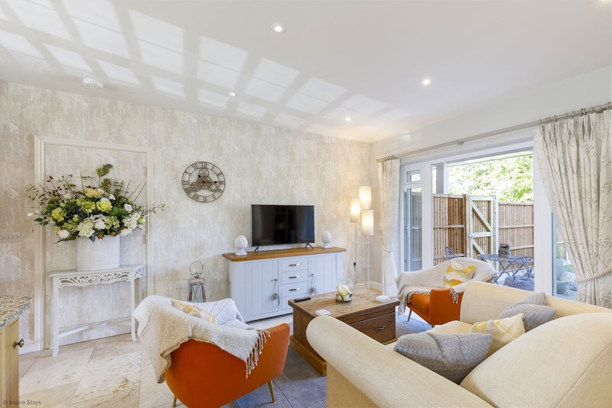 Mayaro Cottage By Inspirestays.com - A Cottage That Sleeps 4+1 Guests In 2 Bedrooms - Arundel