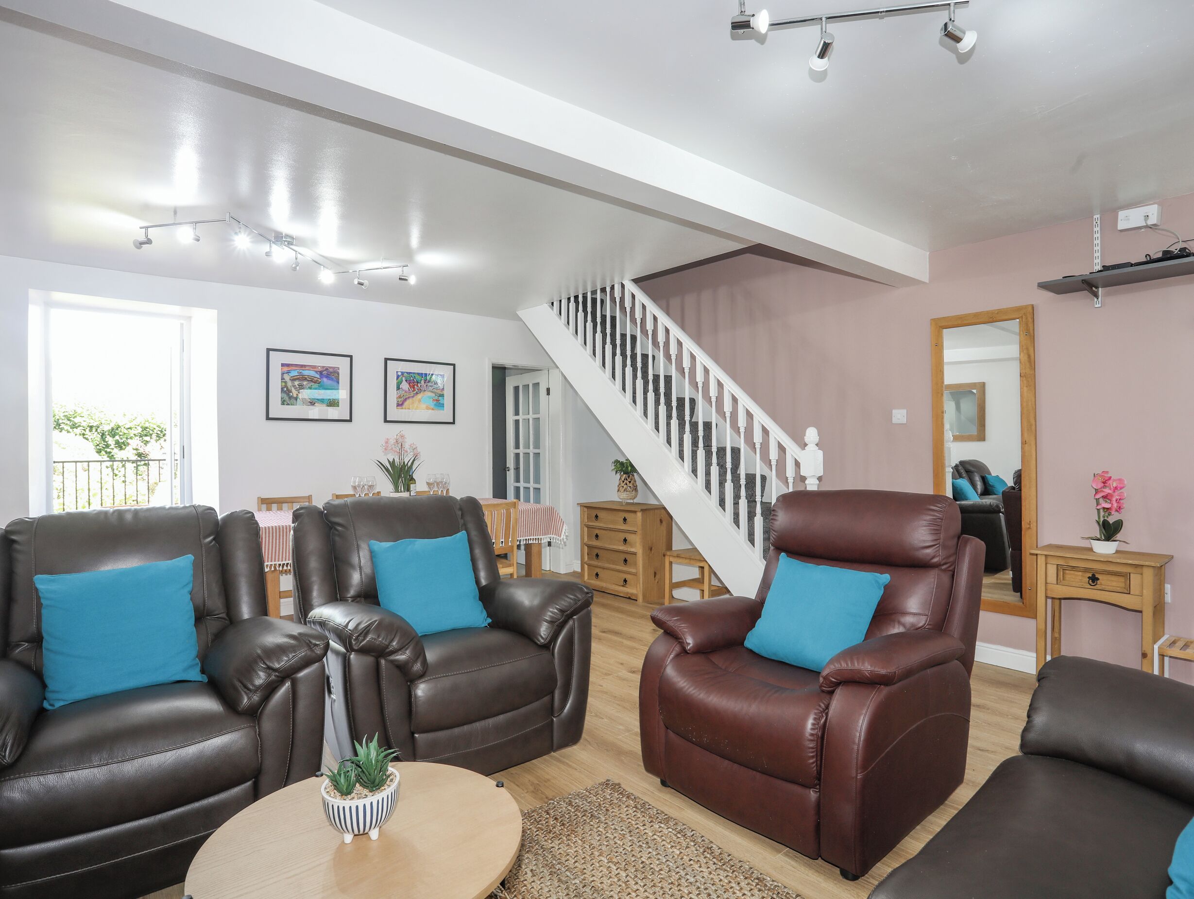 Maes Y Ffynnon, Pet Friendly, Country Holiday Cottage In Nefyn - Morfa Nefyn