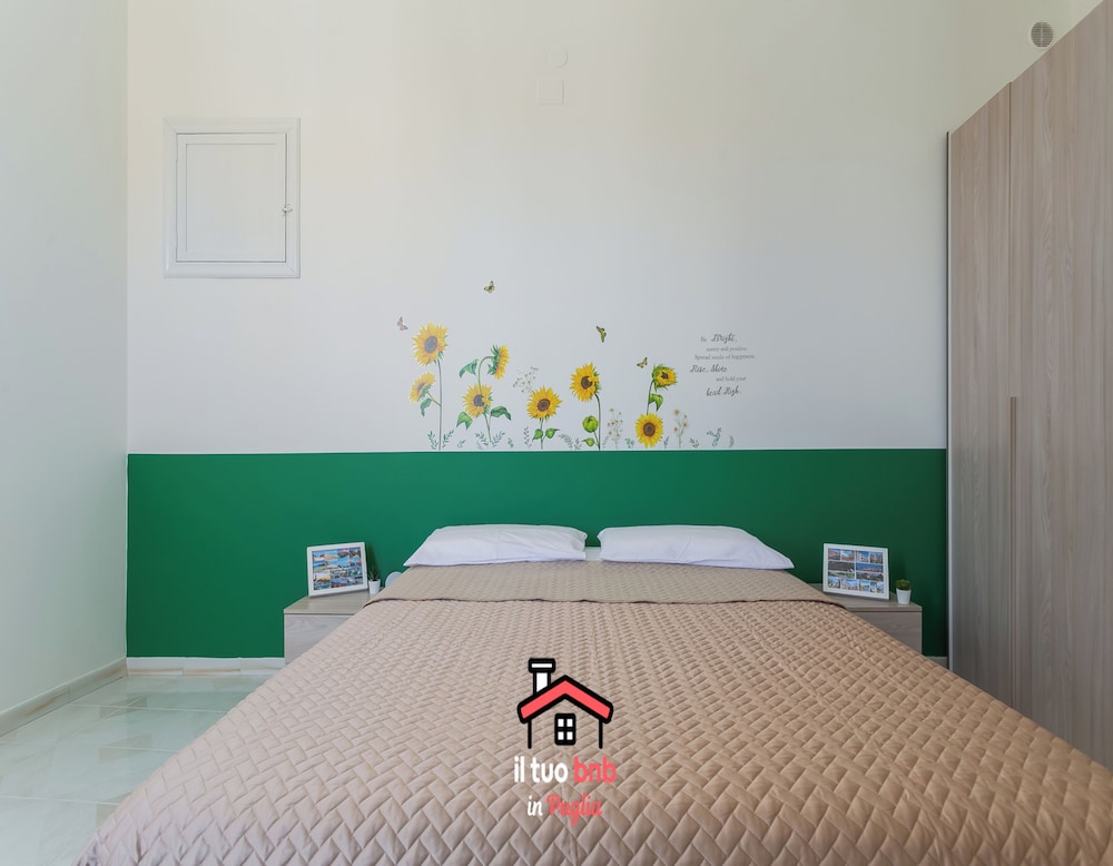 Casa Bianca Bnb,big Terrace,10 Min Airport Beaches - Molfetta