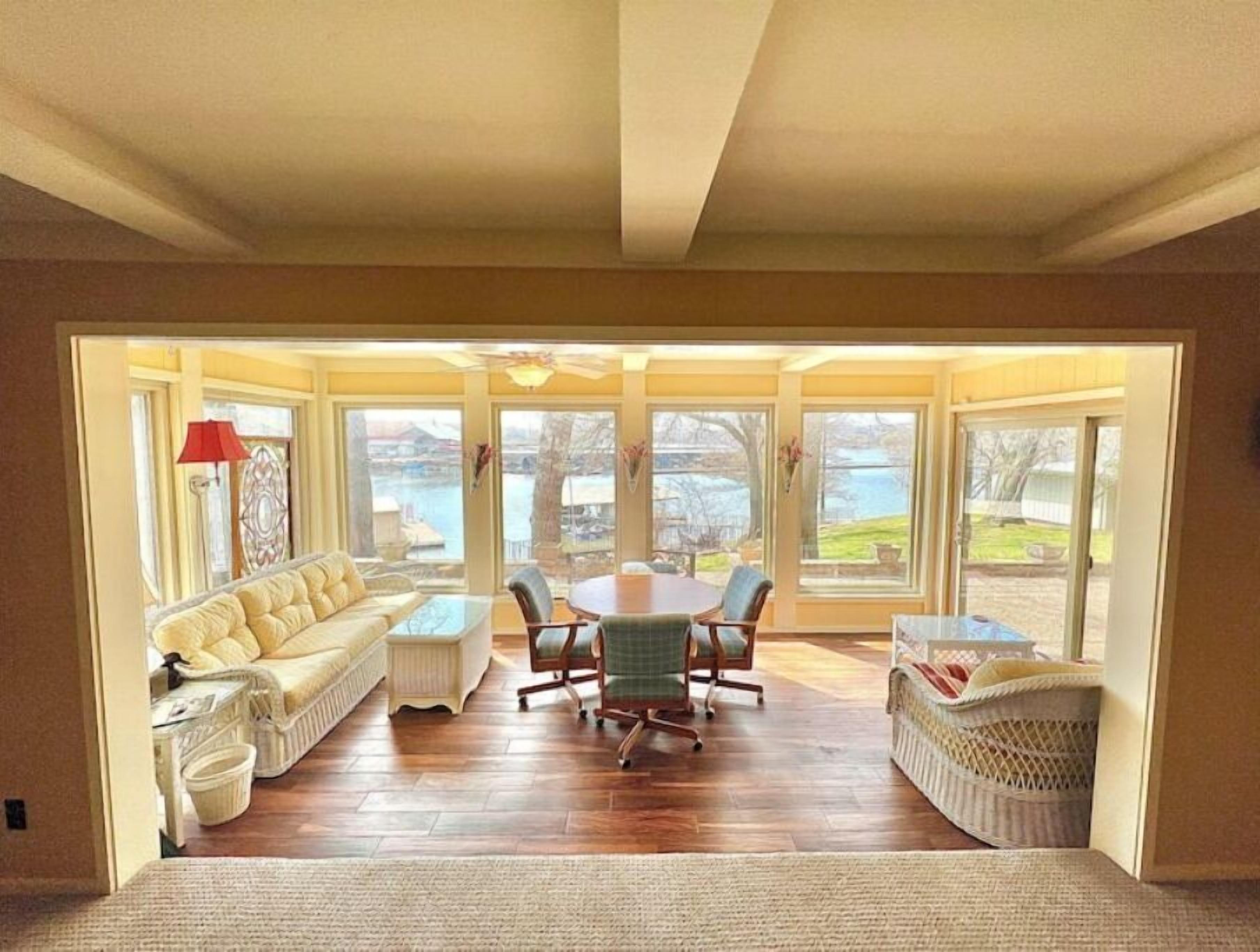 The Nautical Nook - Lake Front House On Duck Creek - Disney, OK