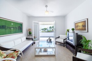 Vila | Área de estar | Smart TV