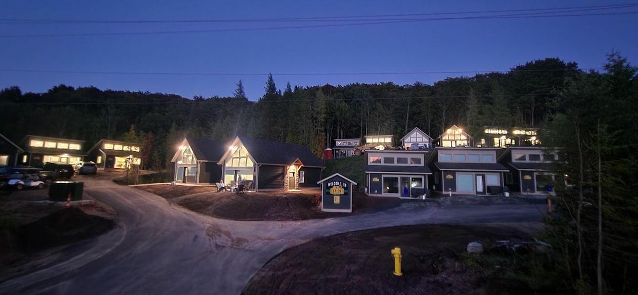 Explore Munising Cottage 218 - Ada - Munising, MI