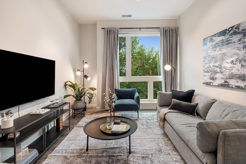 Lux 2br Apt Downtown At Yale - Point Beach, CT