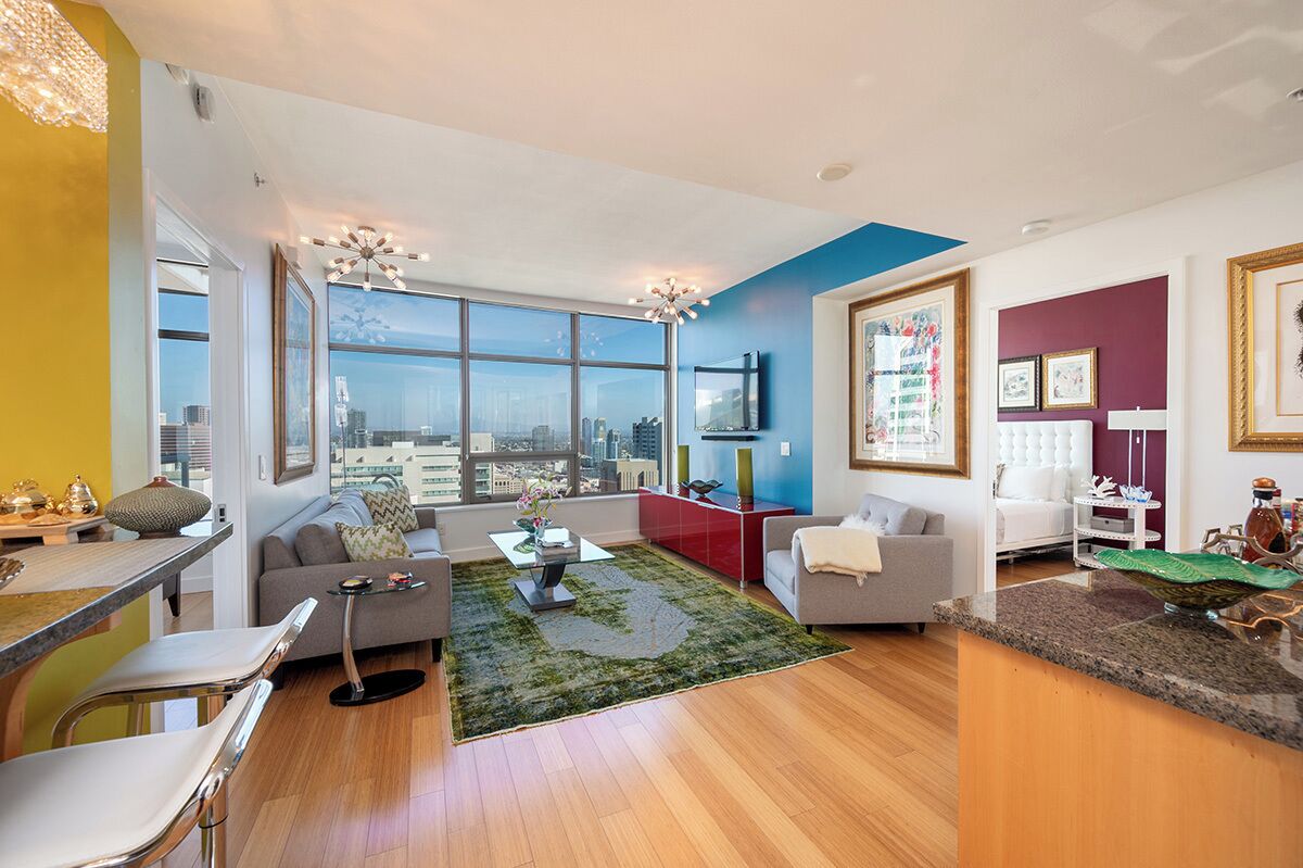 Beautiful and Modern East Village / Ballpark Loft in the Center of ...