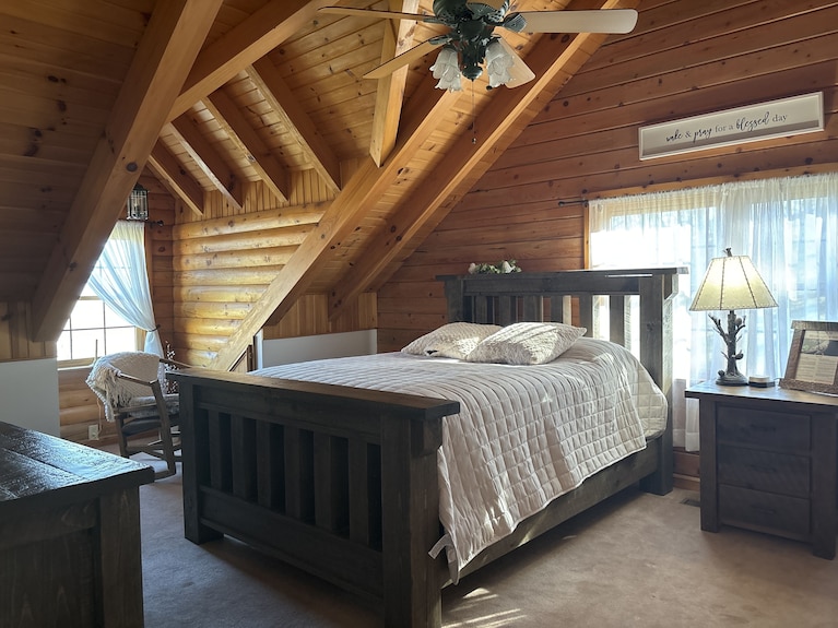 Cozy Cabin On The Hill With Amazing Surroundings. - Ohio