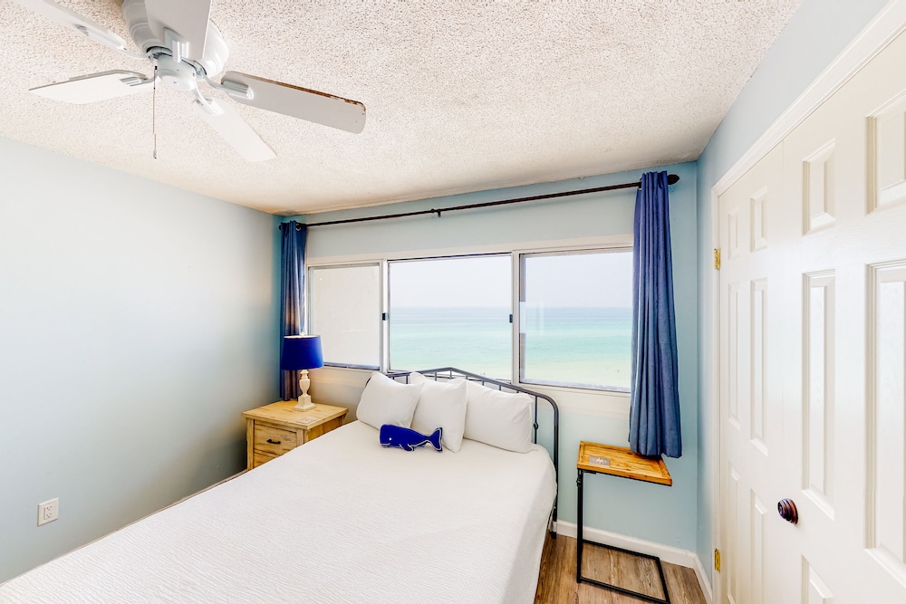 Pinnacle Port A-516 | Resort Condo In Panama City Beach With Direct Beach Access - Rosemary Beach