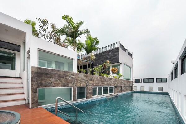 Cove Taman - Jakarta