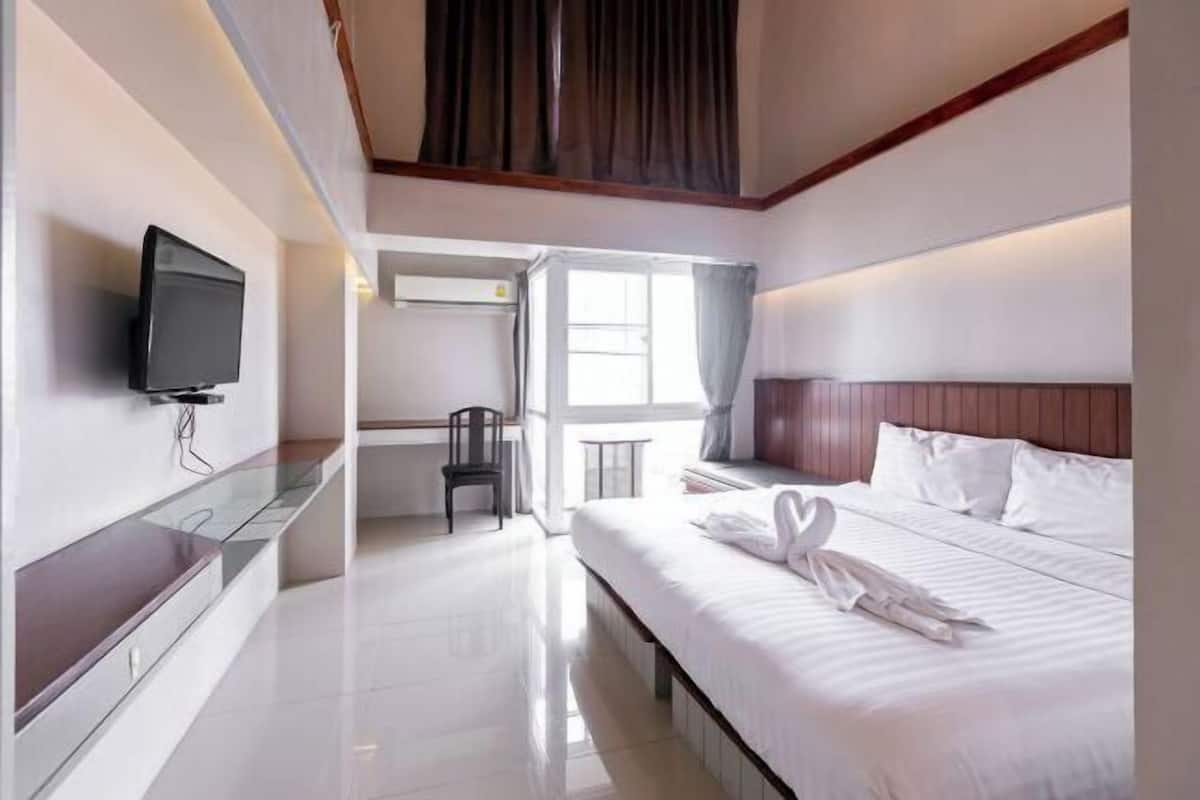 Secretária, Wi-fi grátis, roupa de cama fornecida