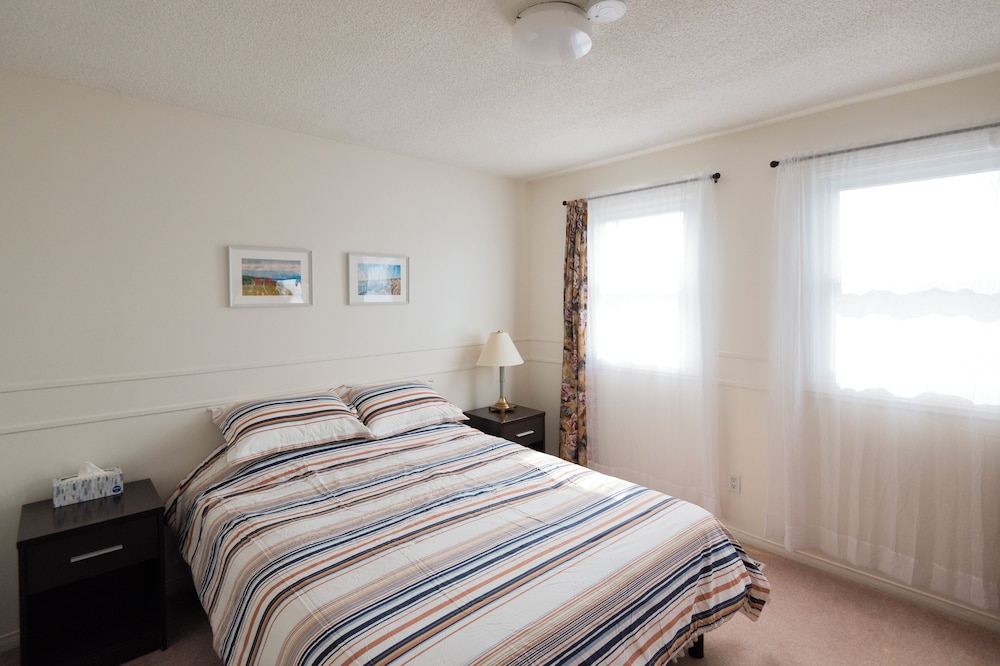 The Comfort Stay At City Of Pickering Rm A / Free Wi-fi - Ajax