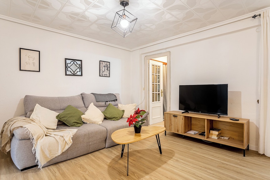 Big And Authentic Flat In Valencia Near Beach - Valencia