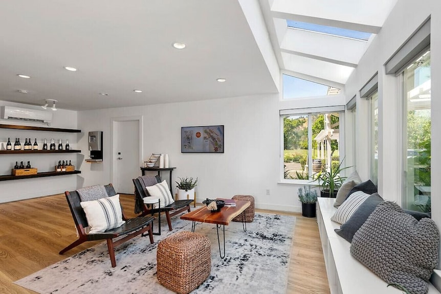 Fully Furnished Apartment Tucked Away On-site At Upvalley Inn & Hot Springs - Castello di Amorosa, Calistoga