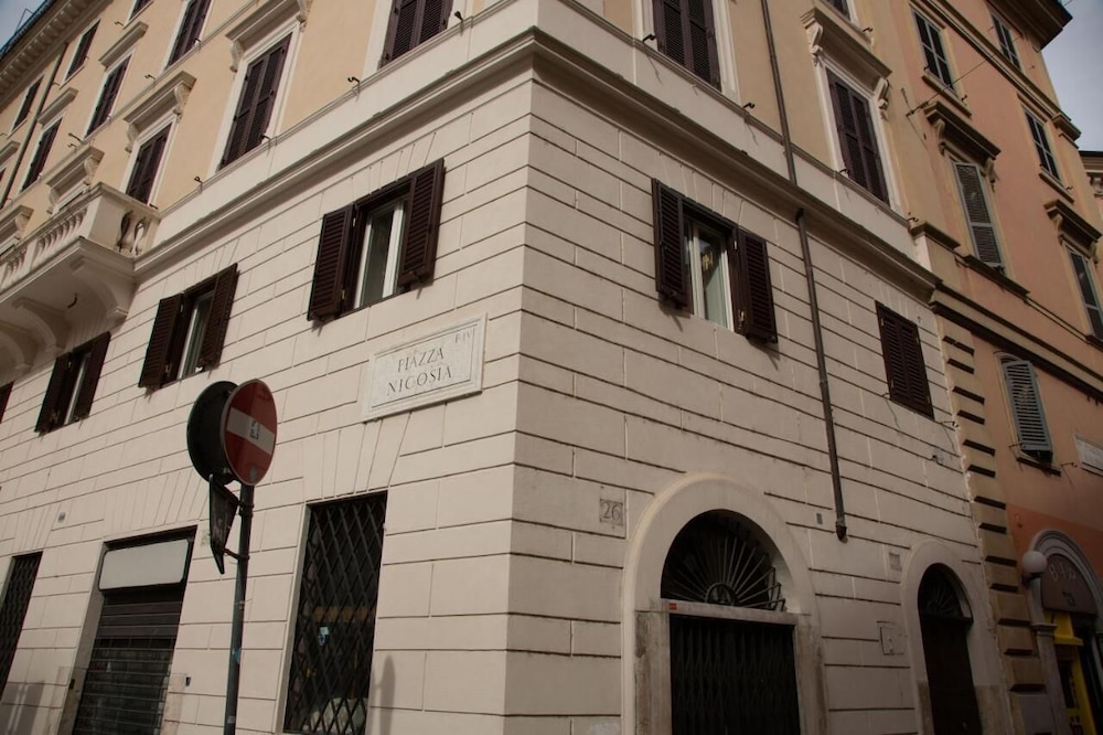 Repetita Juvant - Rome