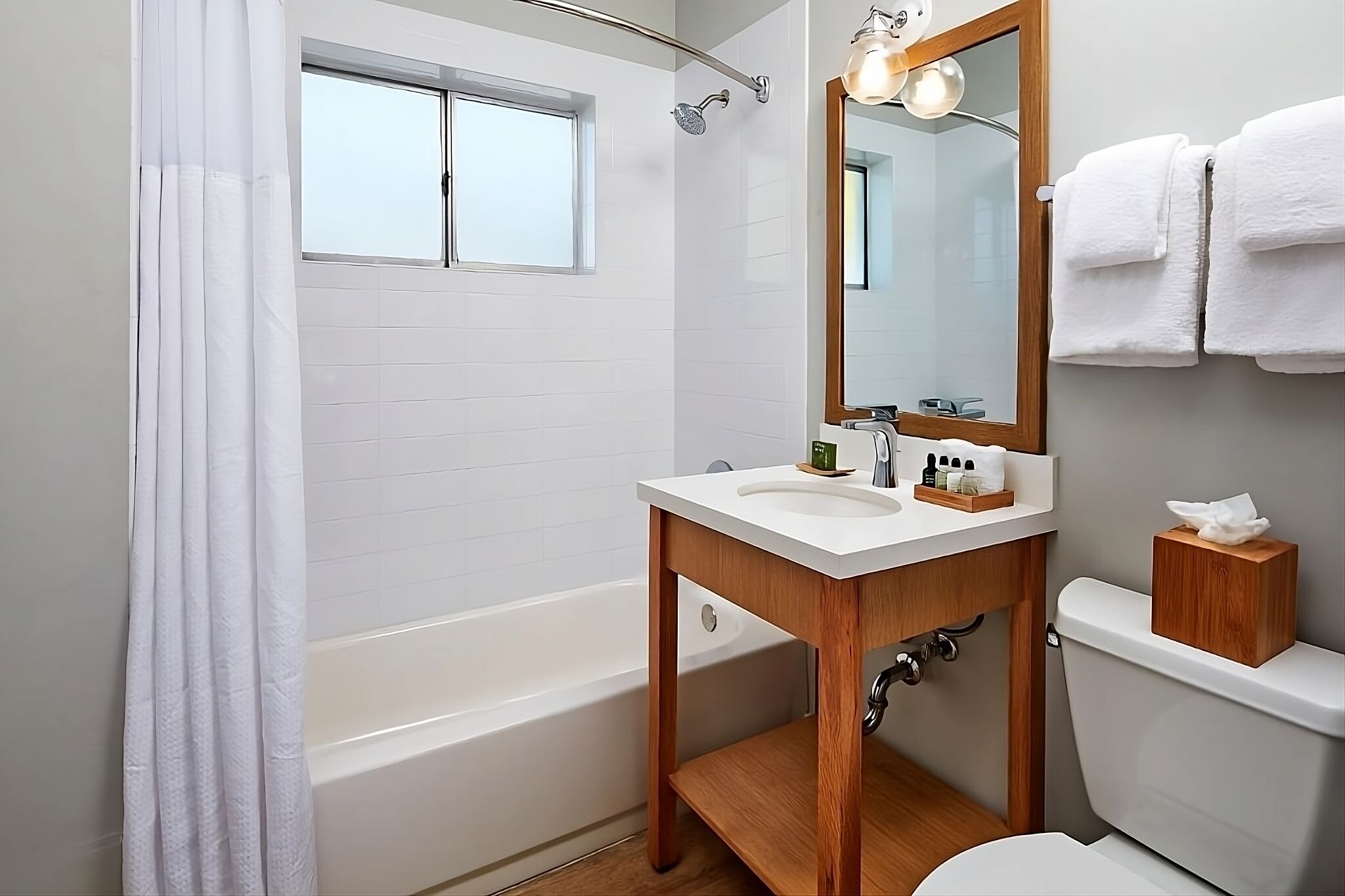 Tropical Paradise Retreat In Islamorada! Pool, Pet-friendly, Free Parking! - Islamorada, FL