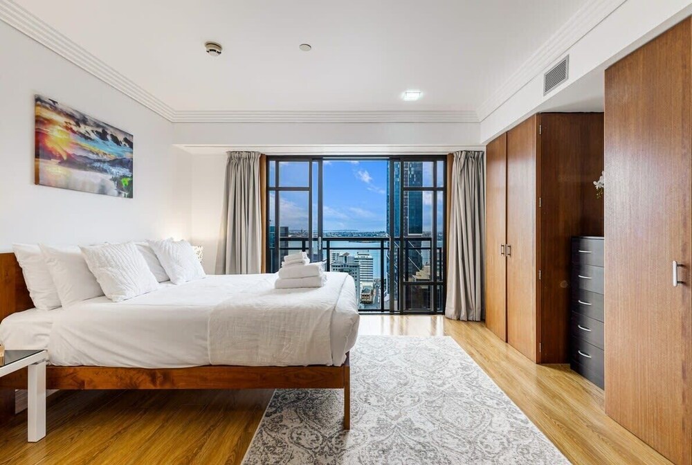 Prime Location And City Views! - Gion