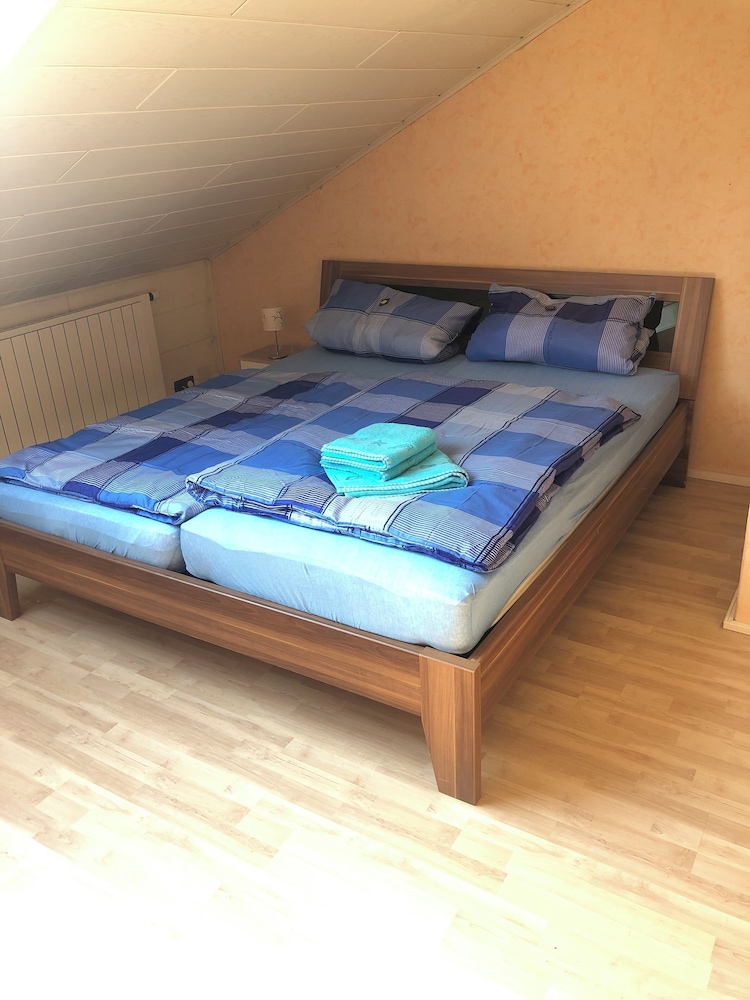 Appartment With 2 Bedrooms - Hessen