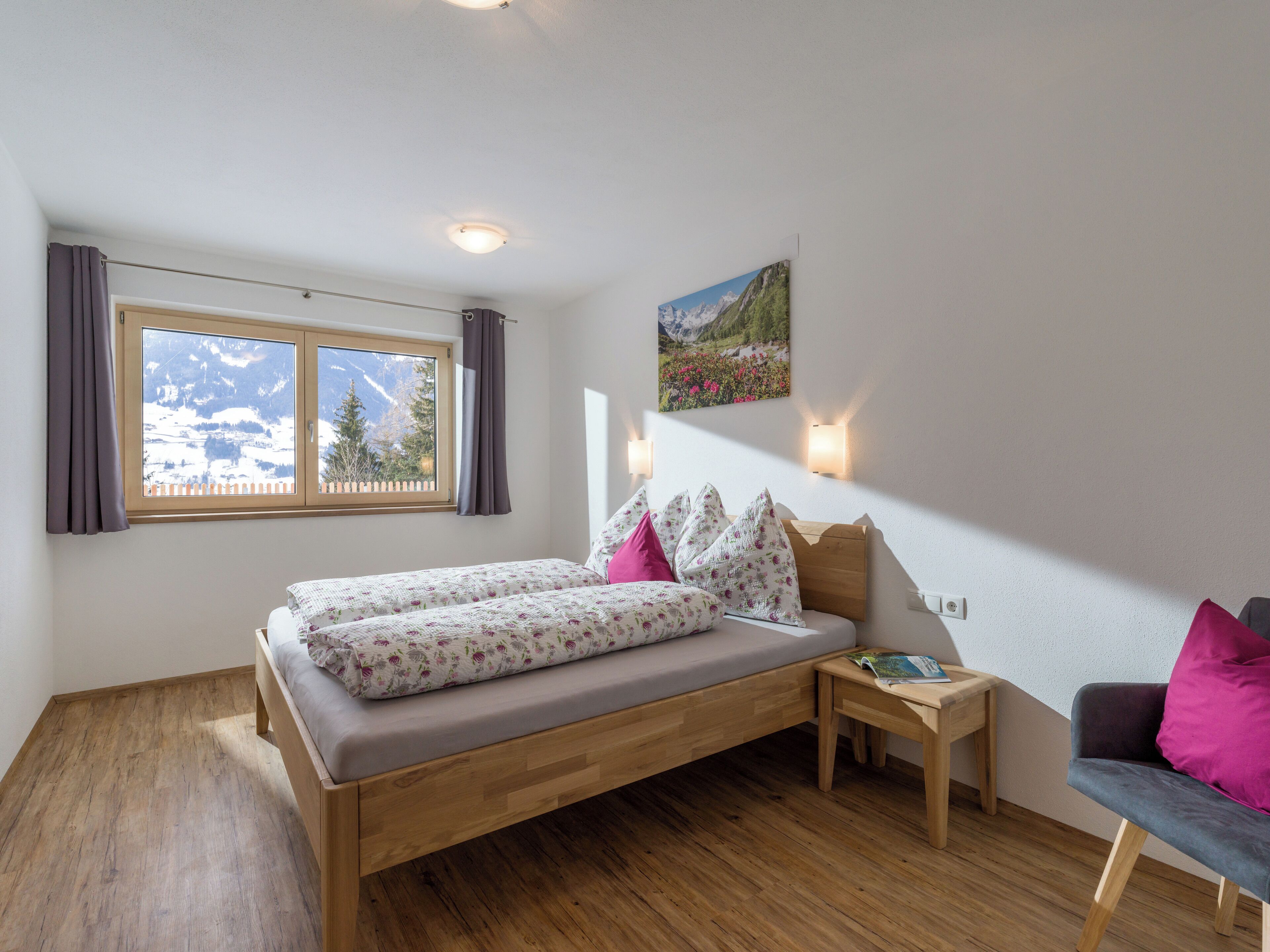 Newly Built In 2020, Modern Furnishings, Quiet Location, 2 Bathrooms, Sauna - Finkenberg