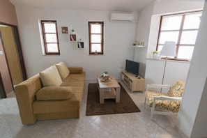 Casa, para fumantes | 2 quartos