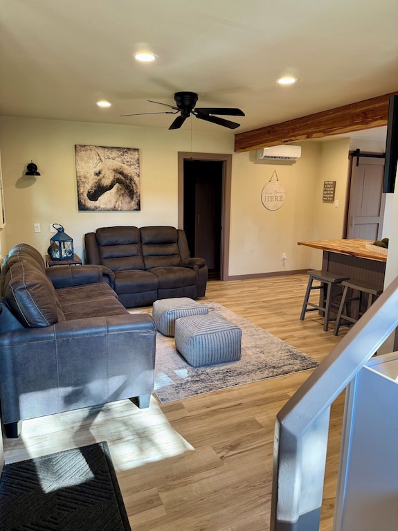 Cottage Just 30 Minutes From Texas A&m, 15 Minutes From Premiere Baseball Field - Franklin, TX