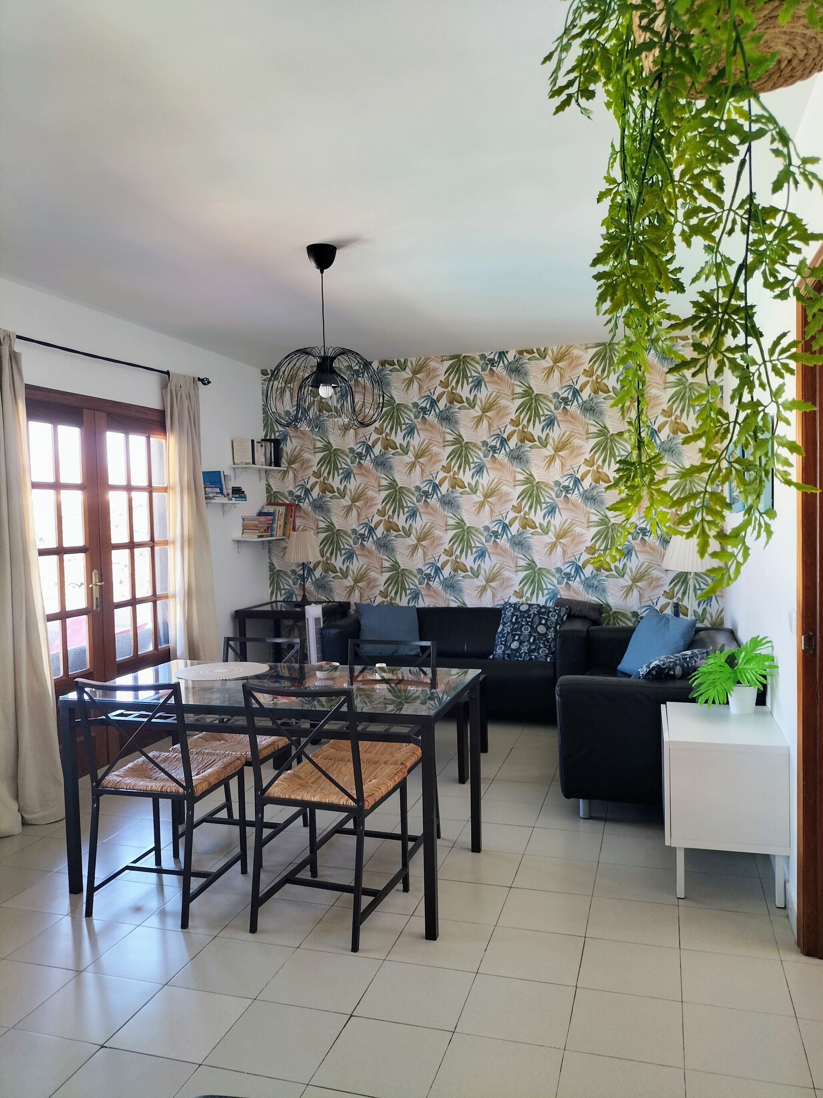 Bonita Villa Con Parking Y Piscina Privada, En Urbanización Tranquila Y Familiar - Playa Blanca