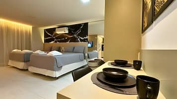 Apartamento | 1 quarto, camas de colchão pillowtop, secretária