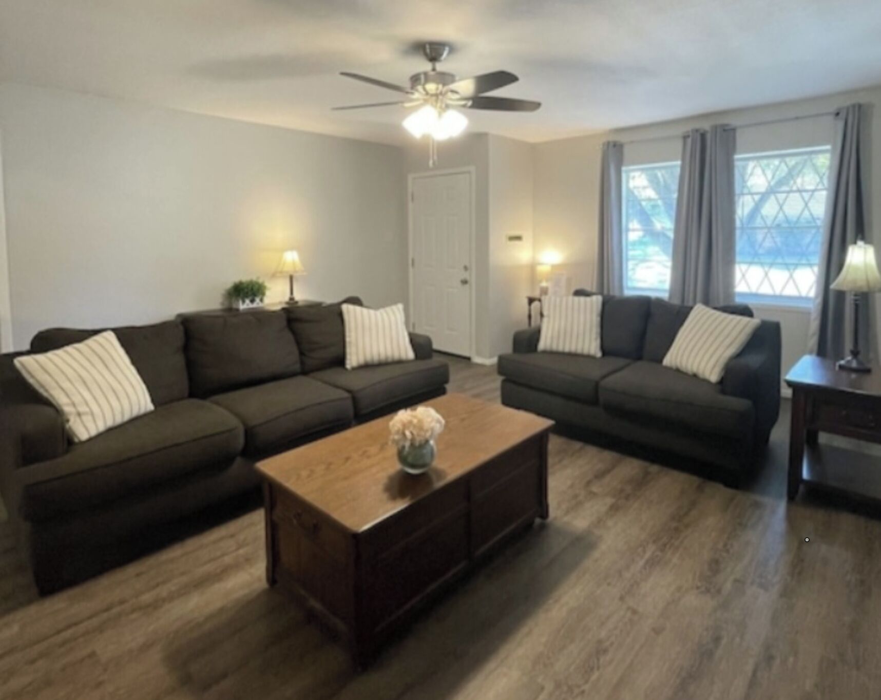 Home In Fort Worth Close To Stockyards - Lake Worth, TX