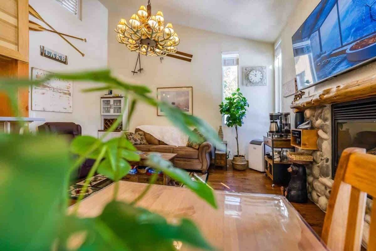 Tahoecozy  Pool  Hot Tub  Near Northstar & Kings Beach - North Lake Tahoe, CA