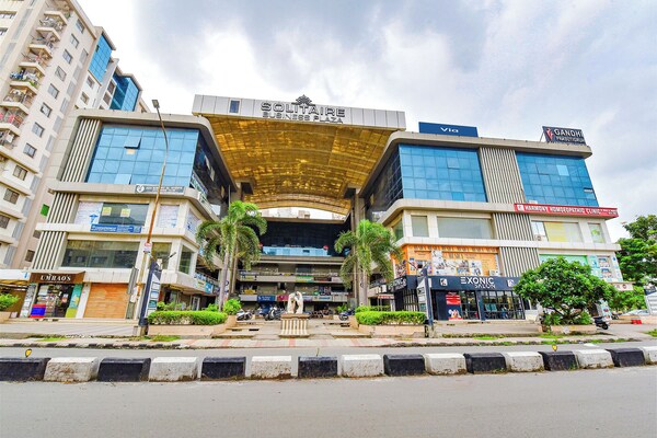 Fabexpress Solitaire - Surat