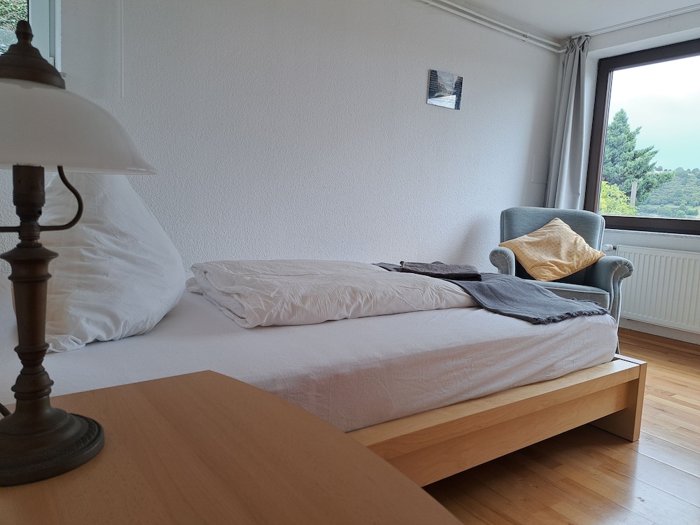 Detached house with idyllic lake view - Schalkenmehren | Vrbo