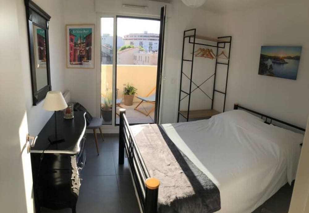 Soho So Chic: Appartement En éTage éLevé Avec Terrasses. - ibis Marseille Bonneveine Calanques Plages