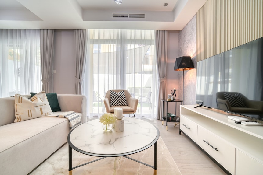 Magnificent 3br Townhouse At Damac Hills 2 Aquilegia By Deluxe Holiday Homes - Dubai