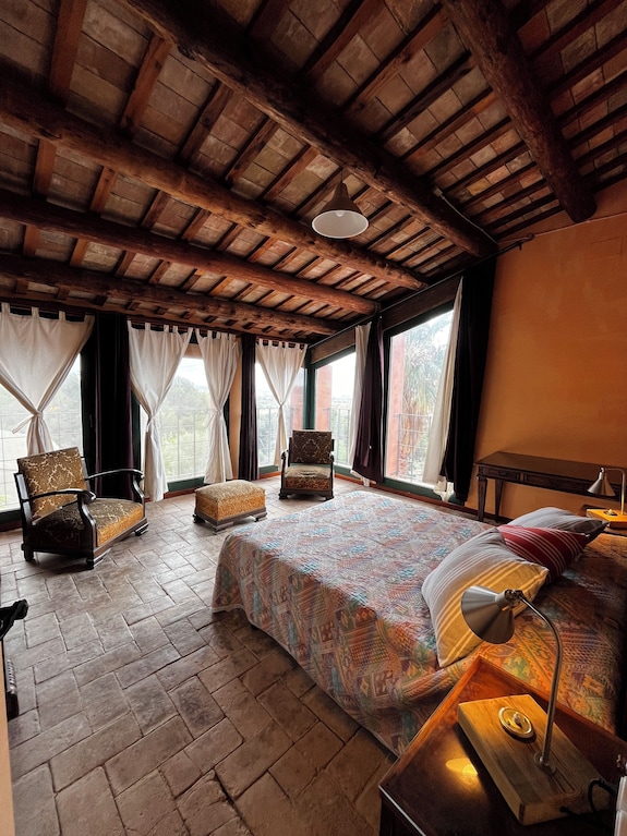 Mas Tapet, Masia Ideal Per Família, Amics O Grups - Cubelles