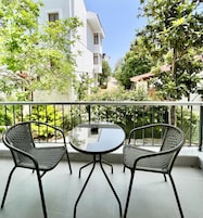 Quarto Triplo Deluxe, 1 quarto | Terraço/pátio interior