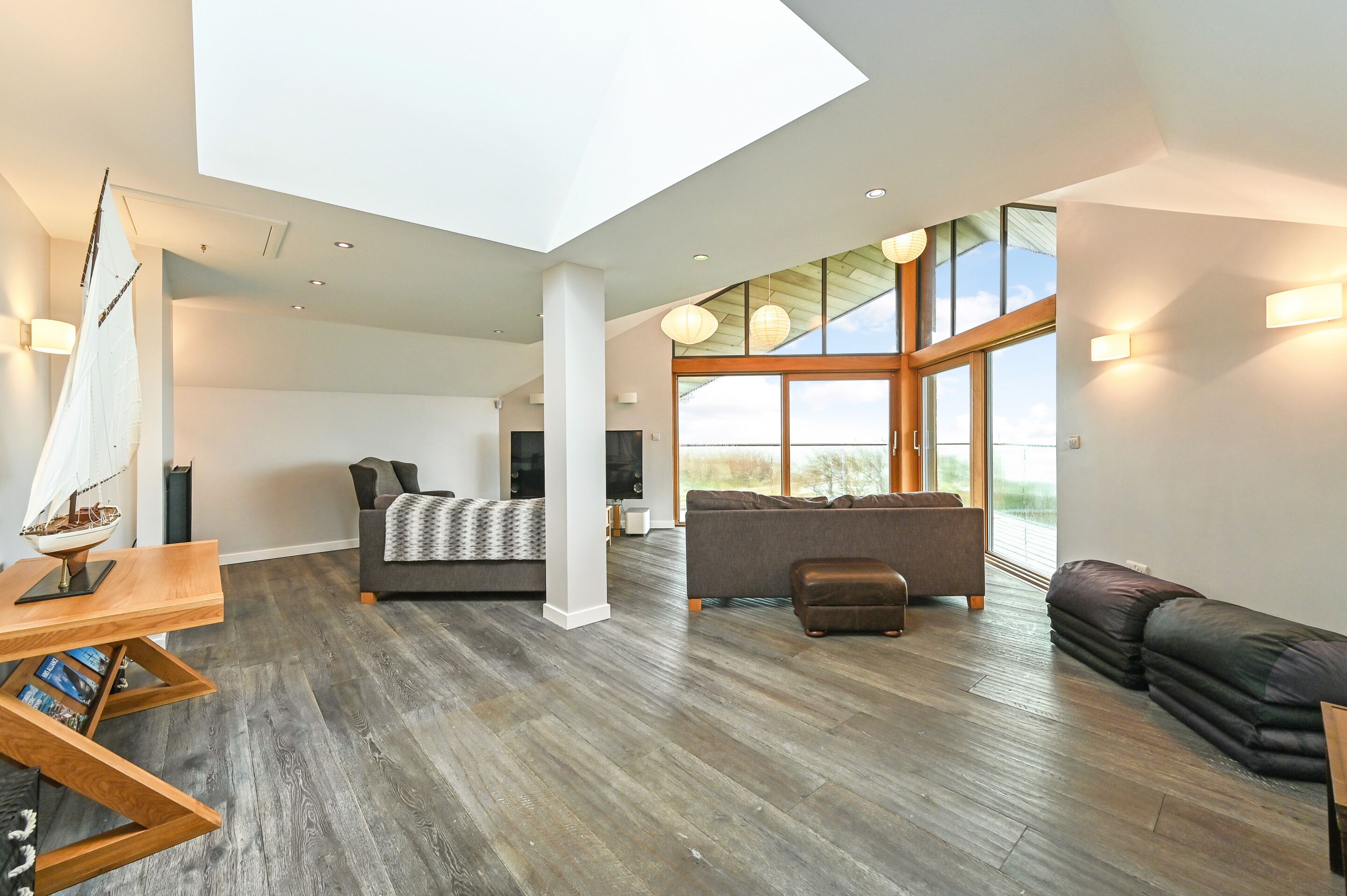 Le Var - Beachfront Home In Bracklesham Bay - West Wittering