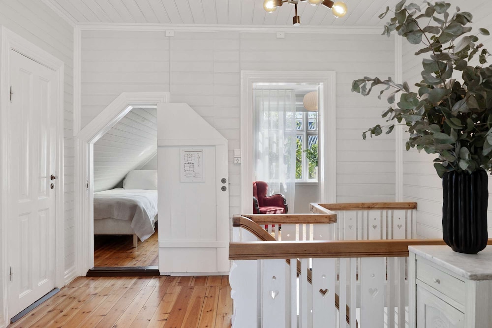 Amazing Villa In Downtown Reykjavík - Reykjavík