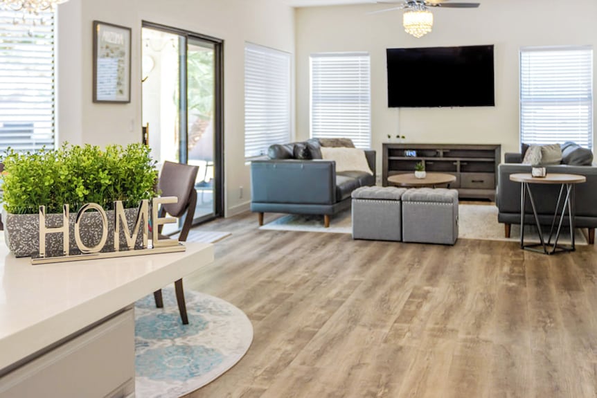 New Family-friendly Remodeled Pool, Hot Tub, Golf - Ruby Lake, Chandler