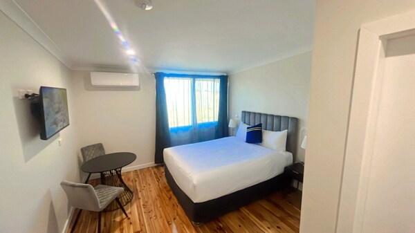 Seven Inn - Wagga Wagga