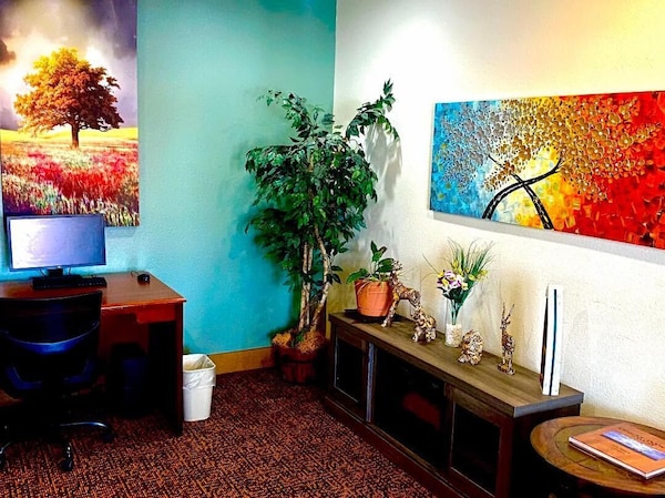 Park View Inn & Suites Hoisington - Kansas (State)