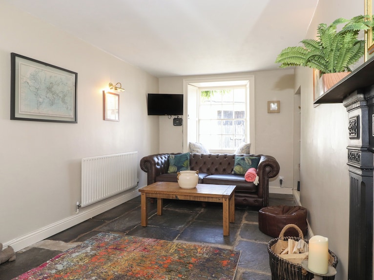 Caton Lane House, Pet Friendly, With Open Fire In Cark In Cartmel - Grange-over-Sands