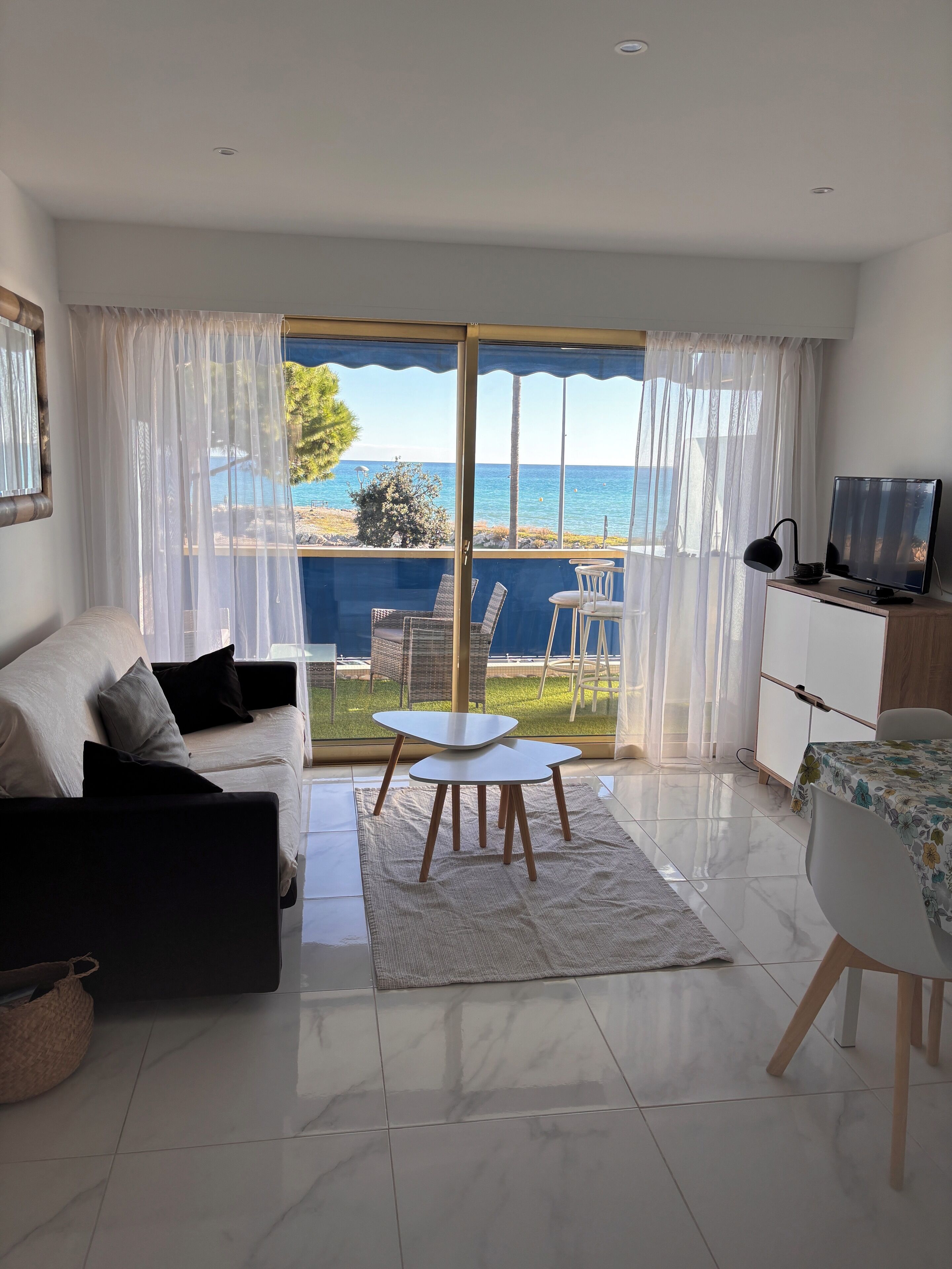 Appartement Bord De Mer Plage, Piscine, Parking Privé, Hippodrome - Villeneuve-Loubet