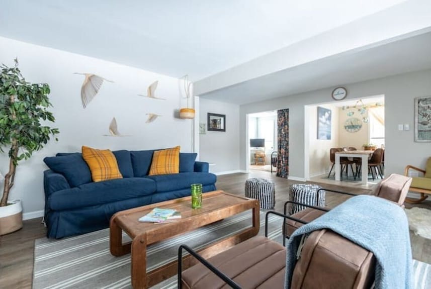 Blue Beach Cottage - 5 Minute Walk To Private Beach! - Wisconsin