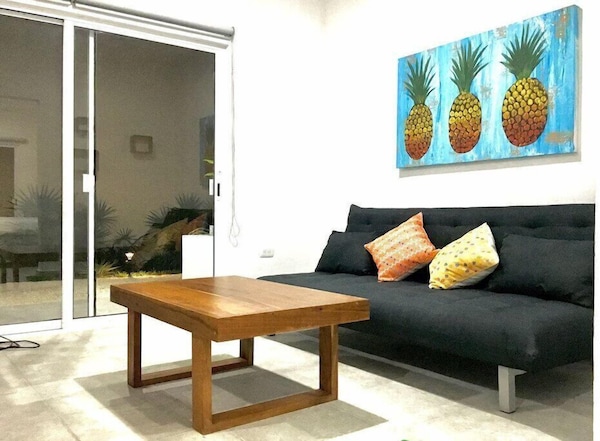 Aqua Guesthouse 5~ A+ Internet ~ Steps To The Beach - Puerto Morelos