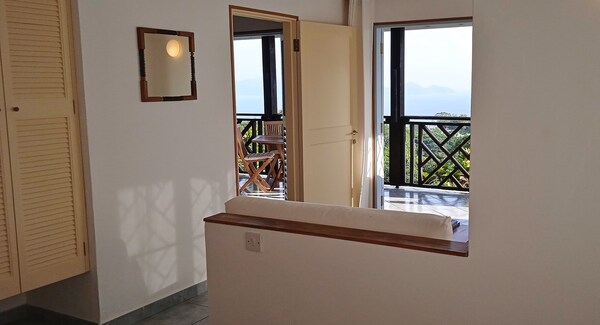 Villa On A Private Estate On The The North West Coast Of Mahé. - Seychelles