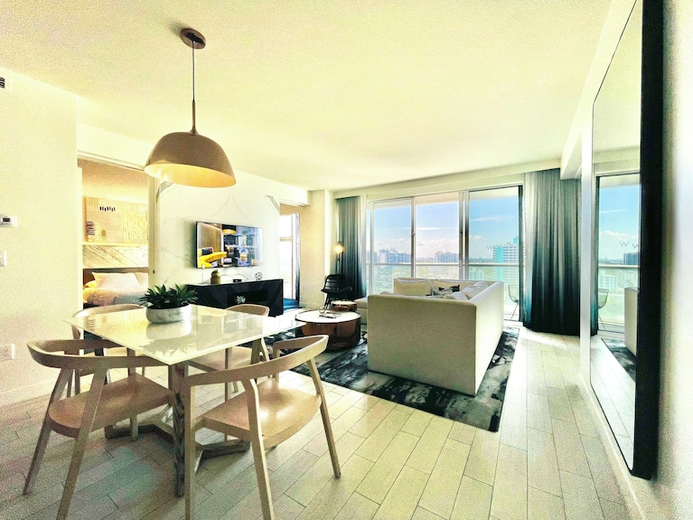 1106-beachfront-gym-downtown-main Strip-oceanview-pool-stunning Views - Fort Lauderdale, FL