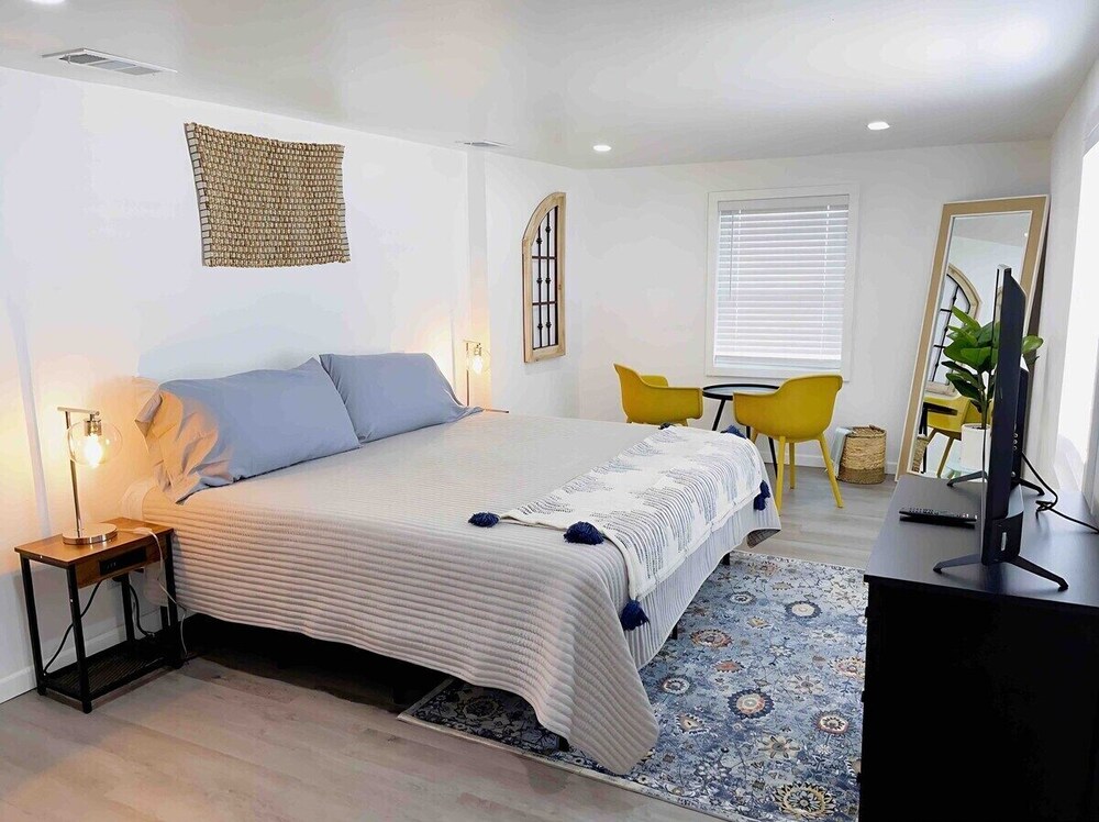 Have Fun With The Whole Family At This Stylish Place. - Odessa, TX